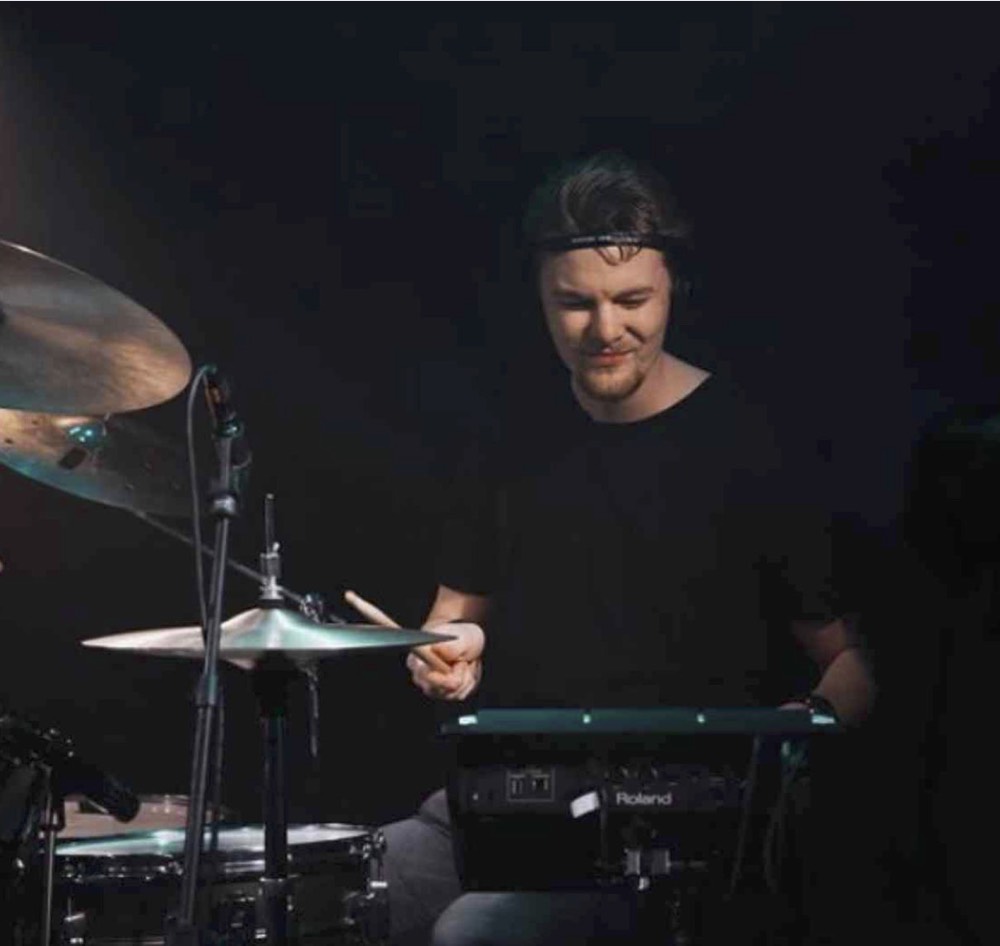 Tim deJong, drummer in hart en nieren | pdh-artwork